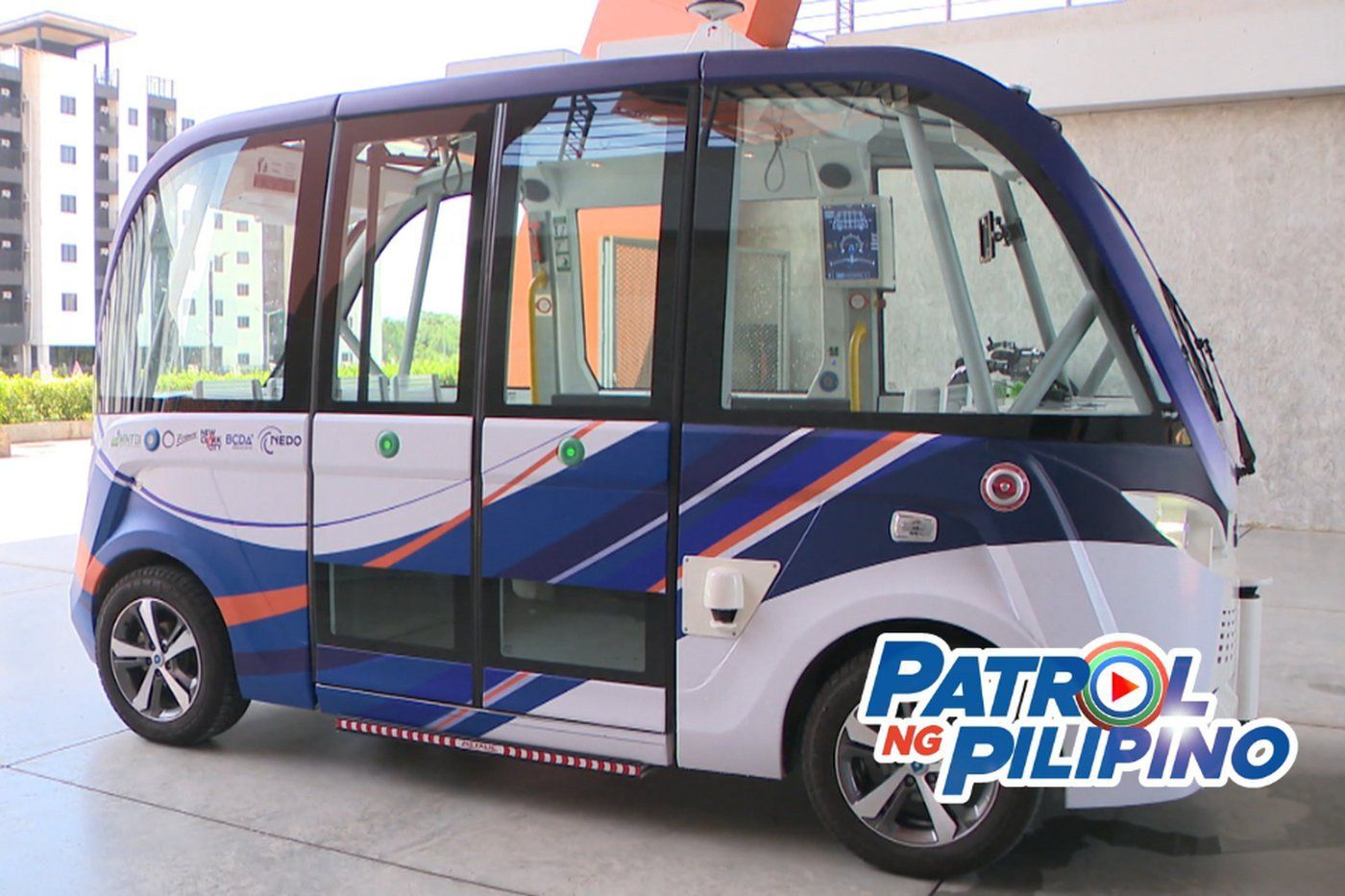 SILIPIN: Features ng kauna-unahang fully electric, driverless bus | ABS ...