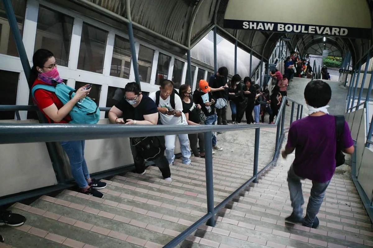 CDC: Testing, physical distancing, isolation, hand washing key to slow ...