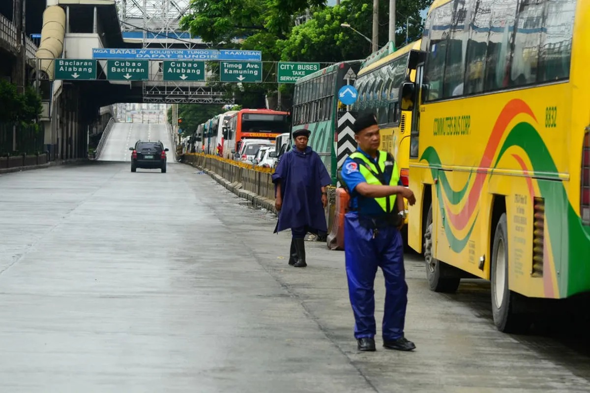 MMDA to flag full buses along EDSA during metro-wide quarantine | ABS ...