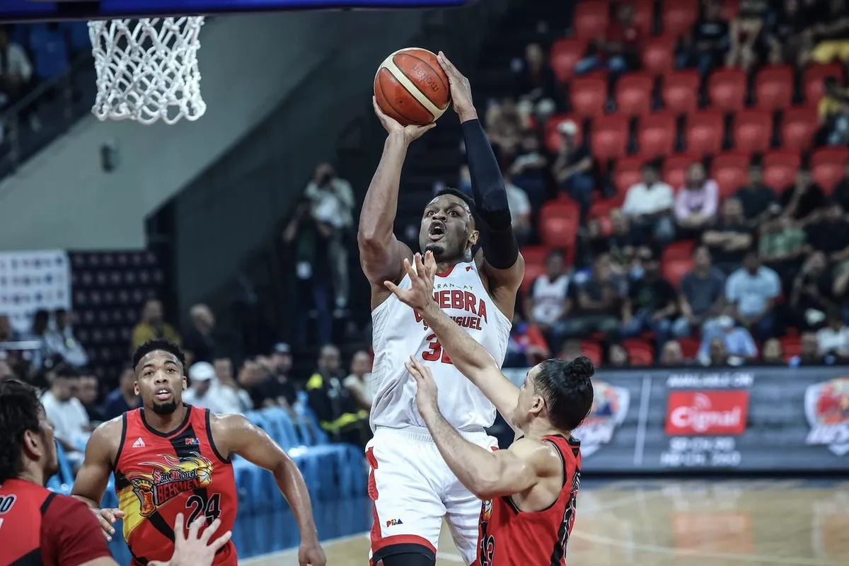 PBA: Justin Brownlee, Ginebra catch fire to dominate San Miguel in semis opener | ABS-CBN Sports