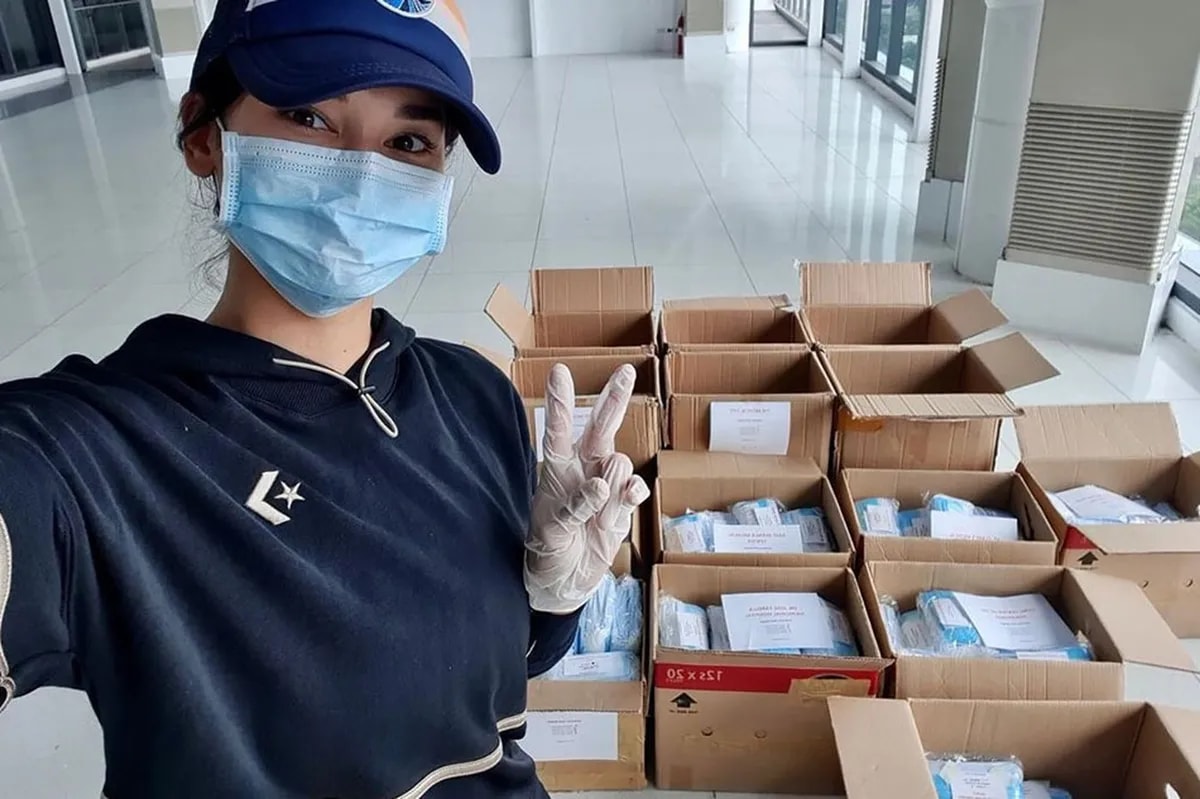 Pia Wurtzbach, tuloy-tuloy pa rin ang pagtulong sa frontliners | ABS ... Pia Wurtzbach, tuloy-tuloy pa rin ang pagtulong sa frontliners | ABS ...