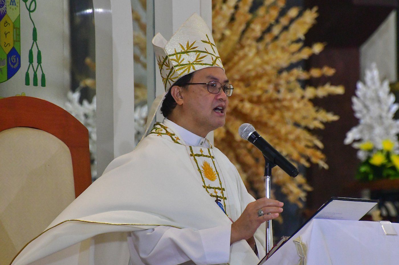 'Like being caught in a whirlwind': How Bishop David found out Pope ...