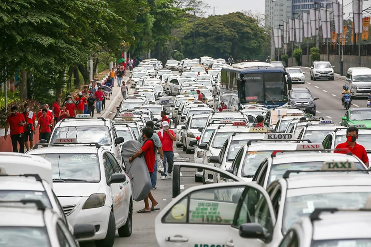DOLE to provide P5,000 to displaced workers during Luzon lockdown | ABS-CBN News
