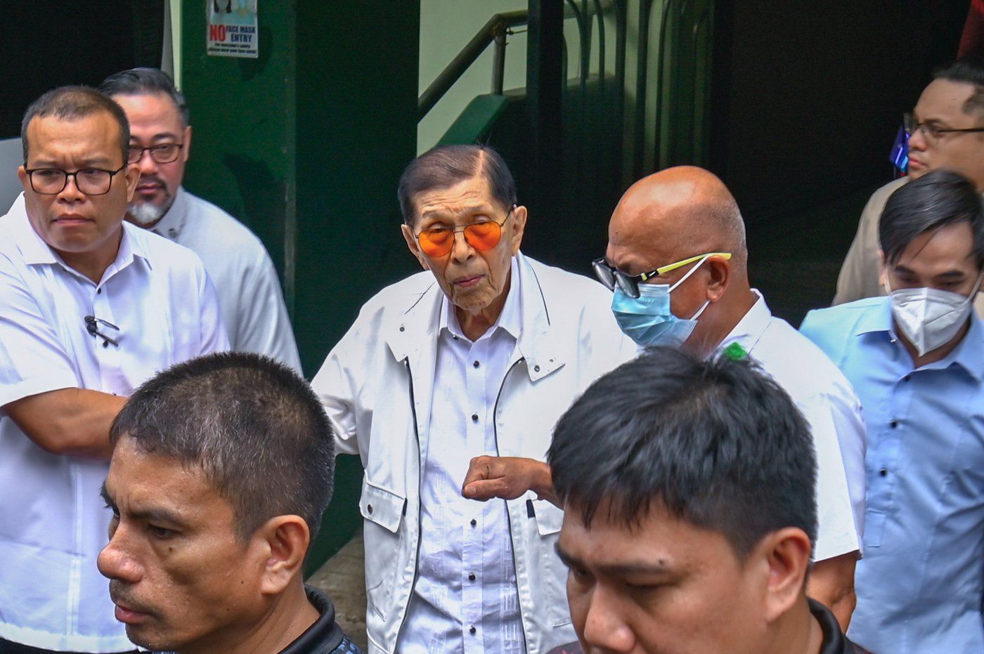 Enrile, Gigi Reyes, Napoles acquitted of plunder over PDAF scam | ABS ...