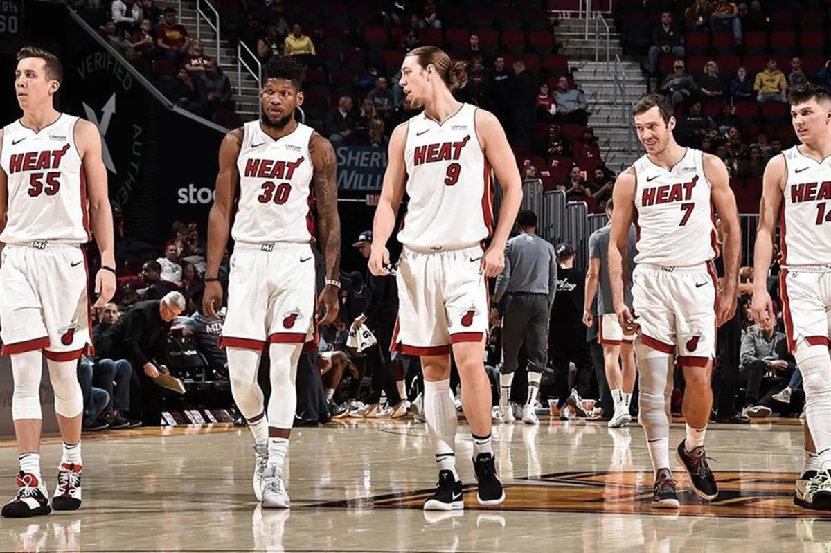 NBA: Heat dump Cavs, extend best start in 6 years | ABS-CBN Sports