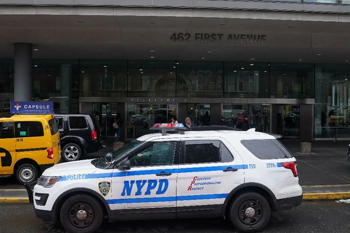 White US police officers use guns more often than black officers: study ...