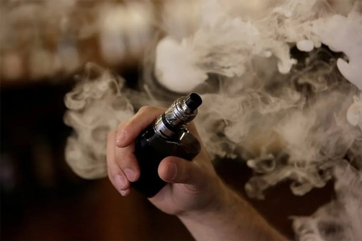 'Warning,' not detention for those caught vaping in public: police ...