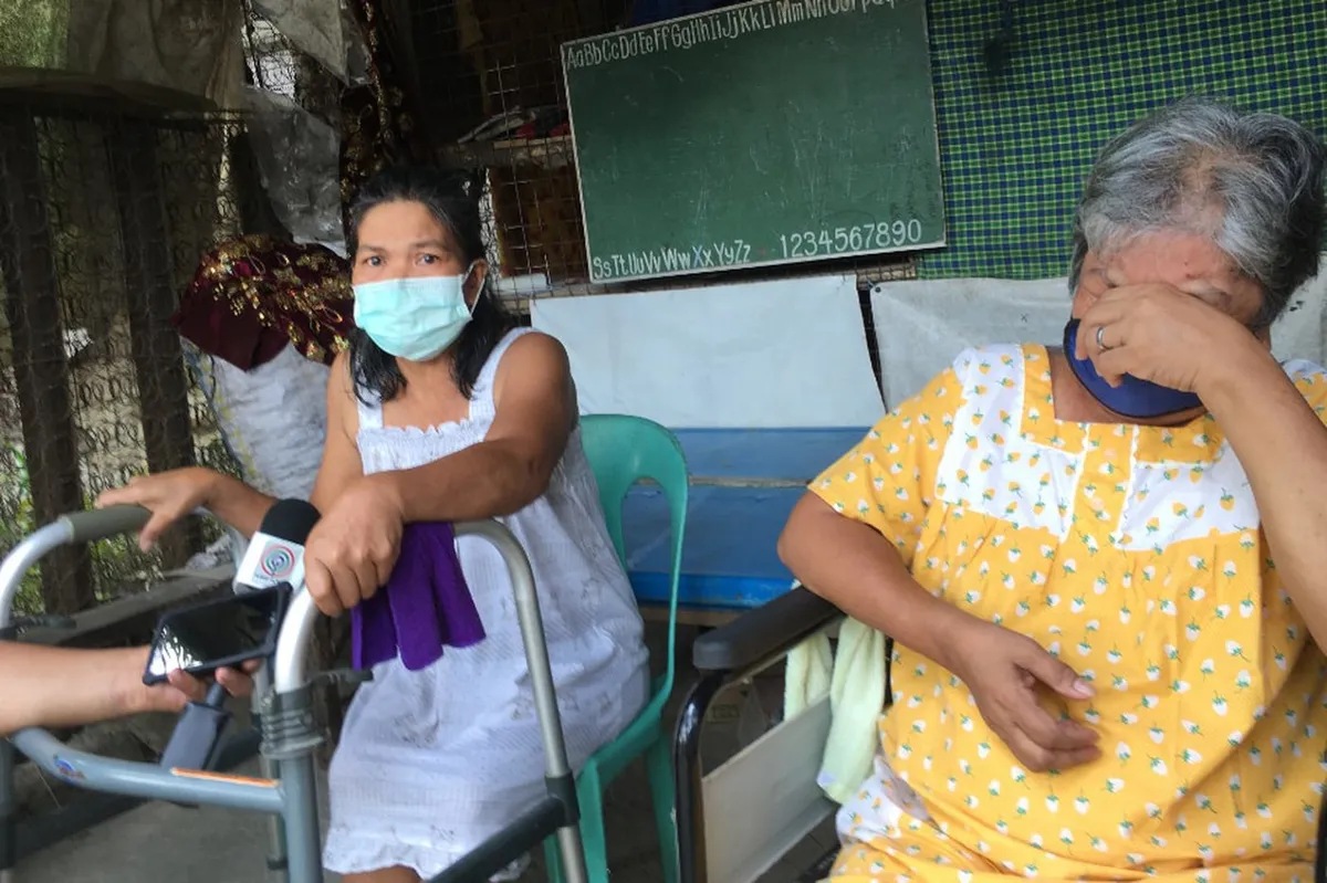 Driven by hunger, sick and elderly residents of village in Rizal forced ...
