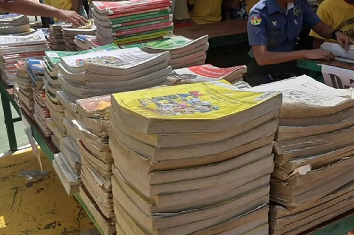 Libreng pabalat sa mga aklat, handog ng Puerto Princesa City Jail ...