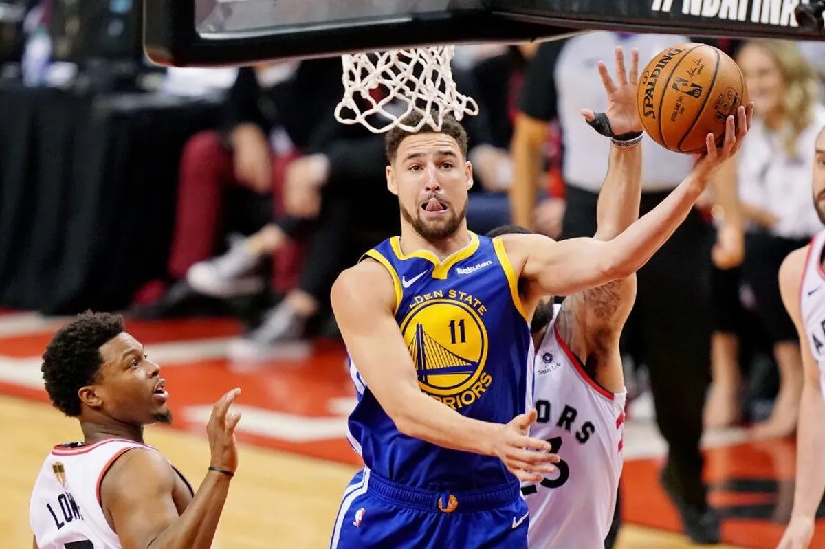 NBA: Warriors await results of Thompson's MRI | ABS-CBN Sports
