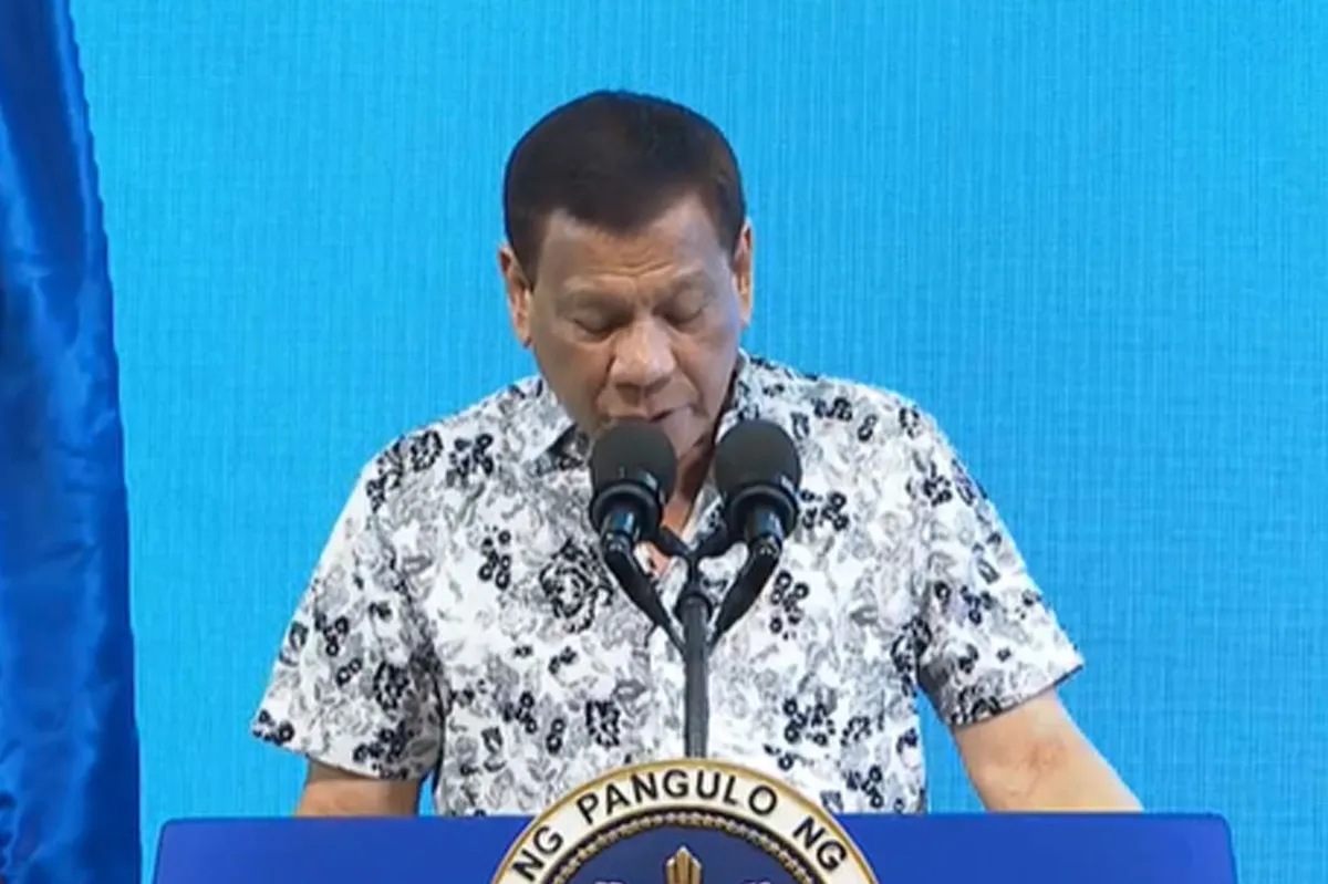 Duterte sorry for wearing casual polo during opening of Bataan gov't ...