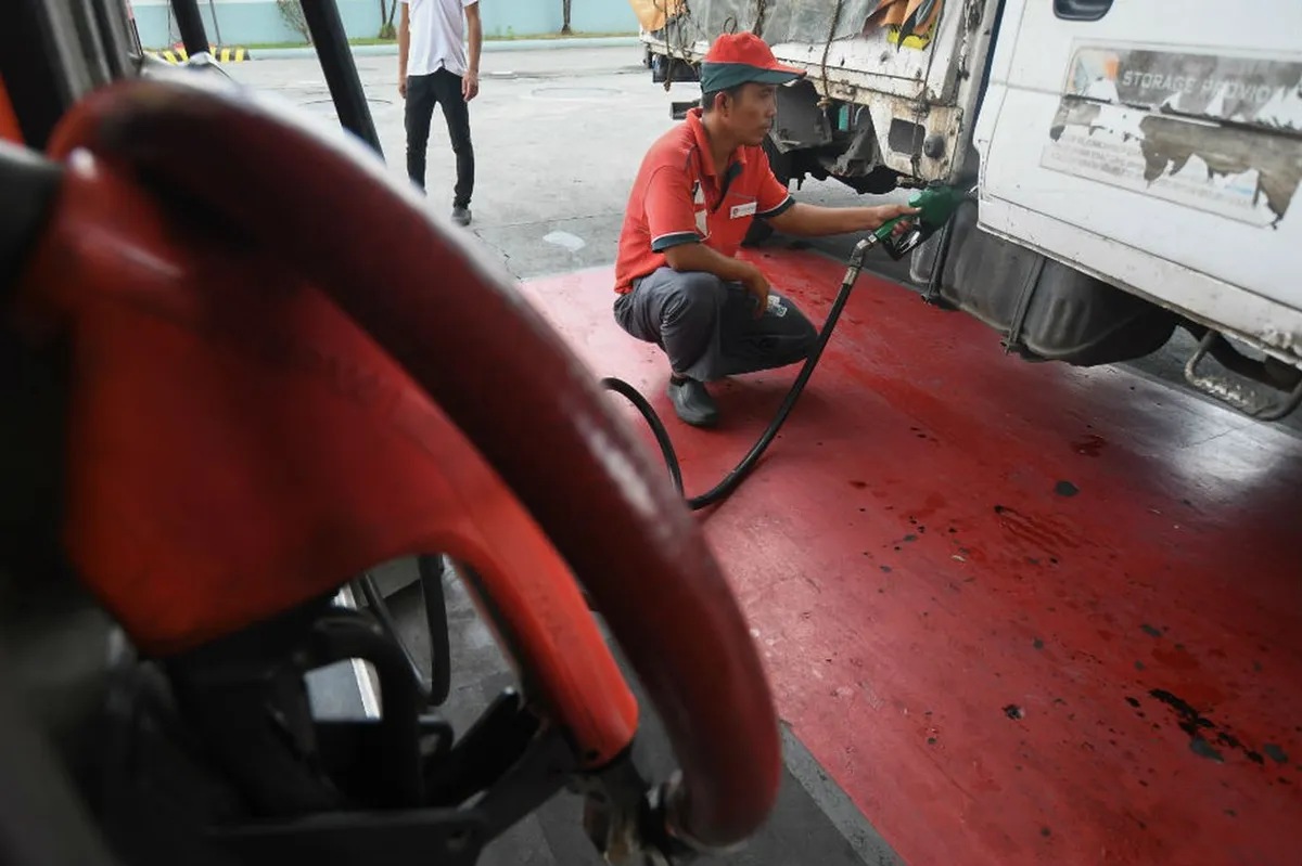 Ilan pang oil firms nag-anunsiyo ng galaw sa presyo ng petrolyo | ABS ... Ilan pang oil firms nag-anunsiyo ng galaw sa presyo ng petrolyo | ABS ...