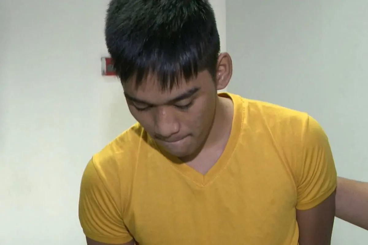 Kawatan na nag-'viral' sa pandurukot sa mga jeep arestado | ABS-CBN News Kawatan na nag-'viral' sa pandurukot sa mga jeep arestado | ABS-CBN News