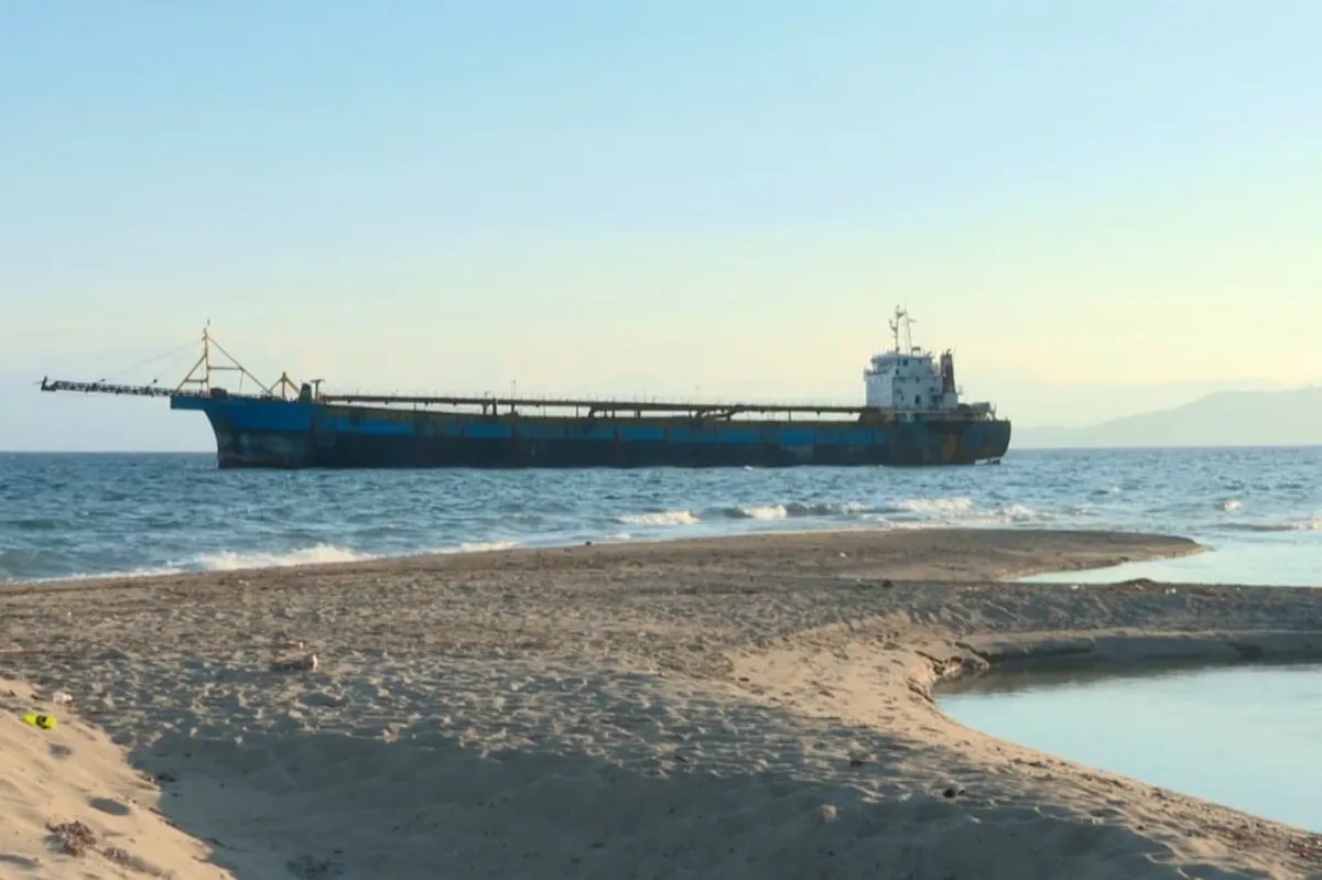 Kompanya ng dredging vessel: Tuloy ang proyekto | ABS-CBN News Kompanya ng dredging vessel: Tuloy ang proyekto | ABS-CBN News