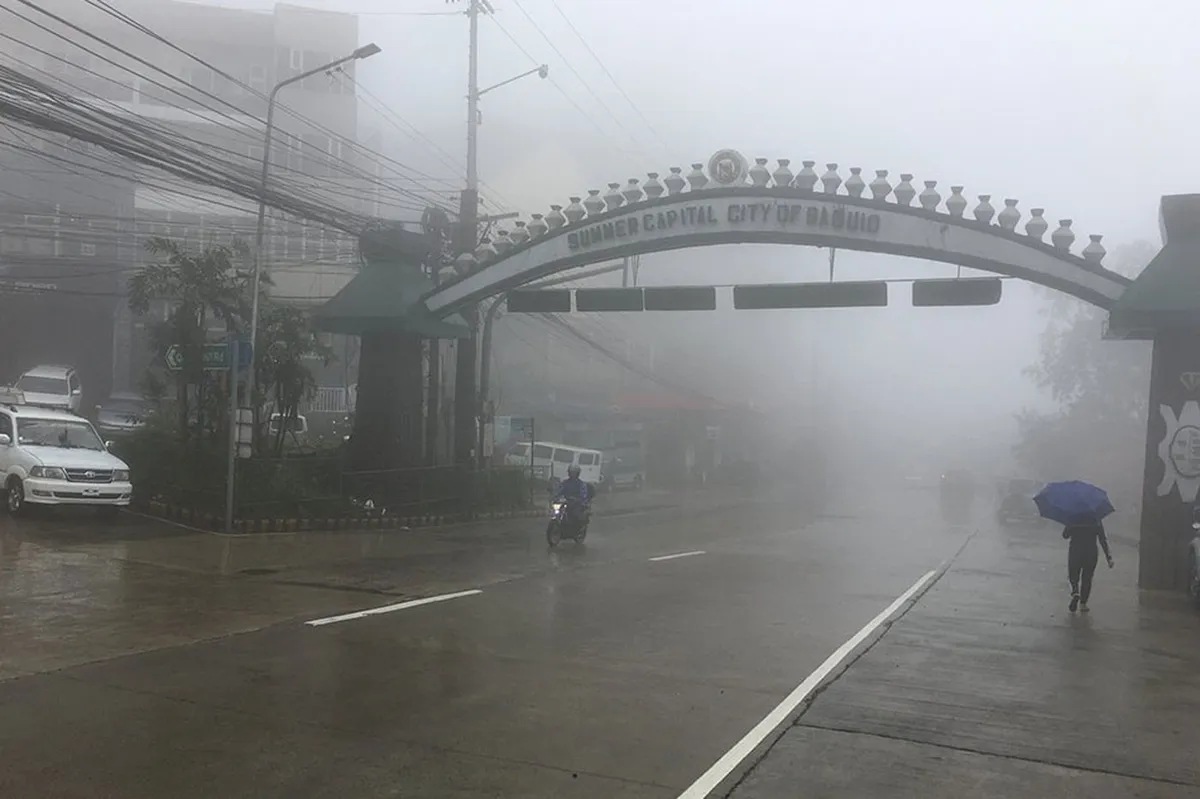 TINGNAN: Baguio City, binalot ng hamog | ABS-CBN News TINGNAN: Baguio City, binalot ng hamog | ABS-CBN News