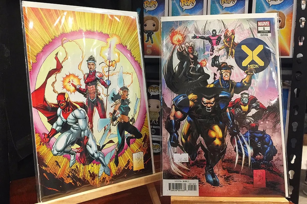 Renowned Pinoy comic-book artists in Manila, as fans meet their real ...