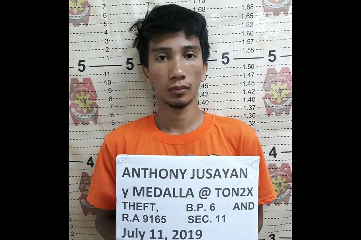 Lalaki arestado sa pagnanakaw ng motor, pag-iingat ng droga sa San Juan | ABS-CBN News