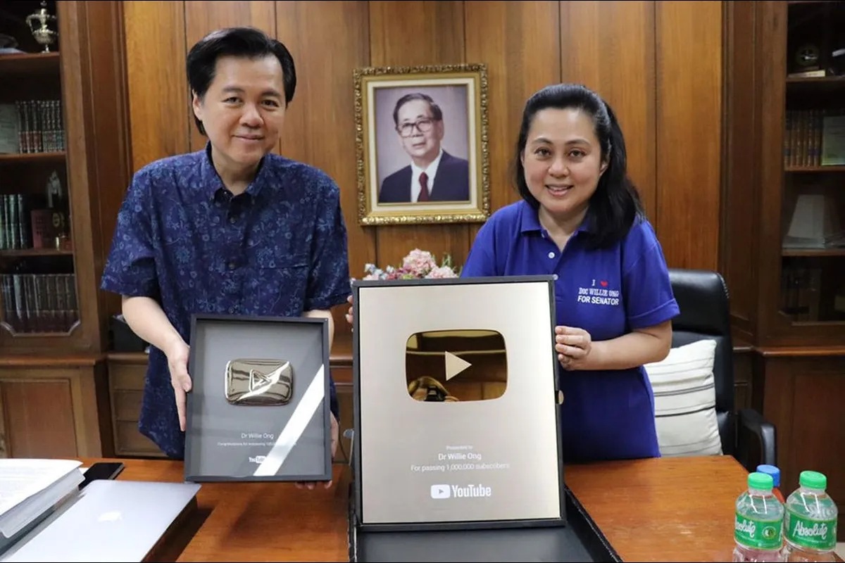 The next Flavier? Social media star admits tough time in Senate race ...