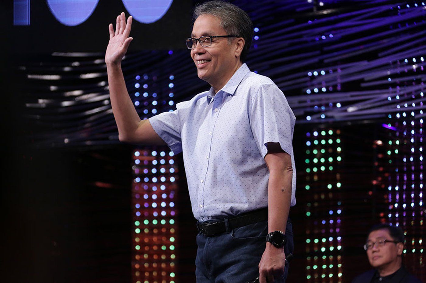 ‘Family first’: Mar Roxas attributes survey-ranking drop to campaign ...