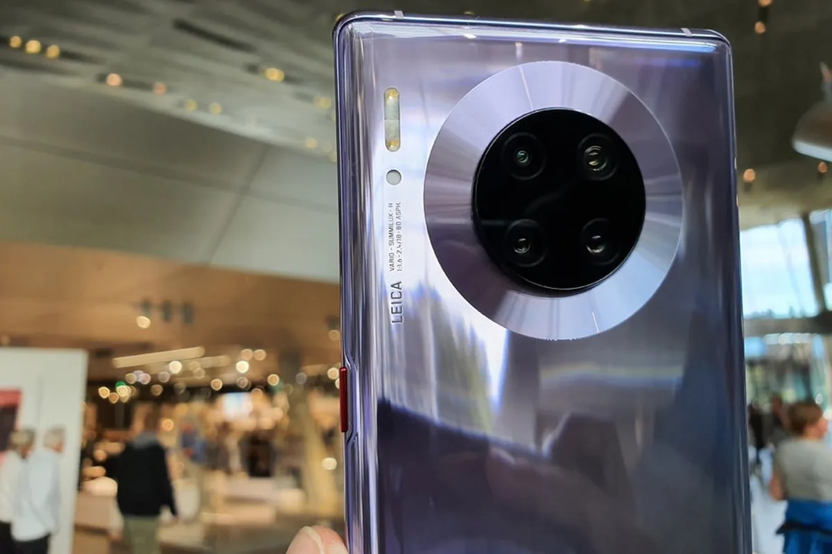 Huawei Mate 30 Pro hands-on: Powerful cameras, slick performance | ABS ...