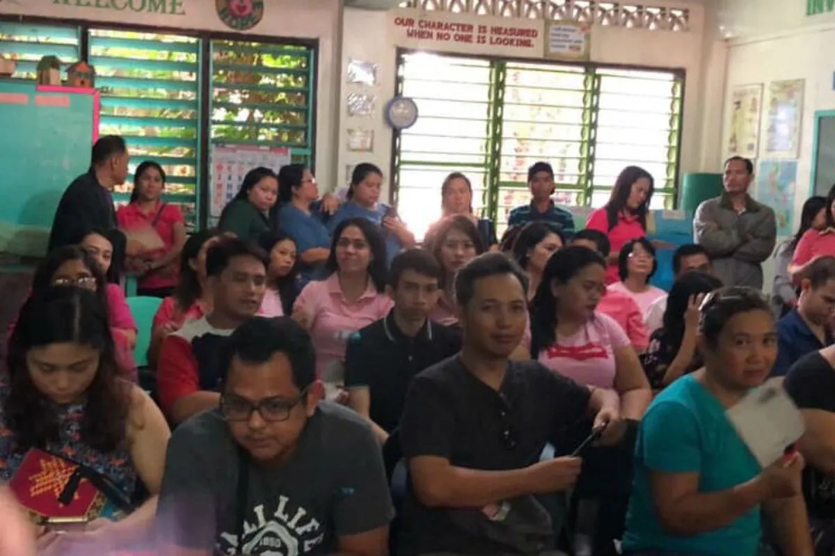 Botohan sa Bacolod, naantala dahil sa aberya sa VRVM, vote counting ...