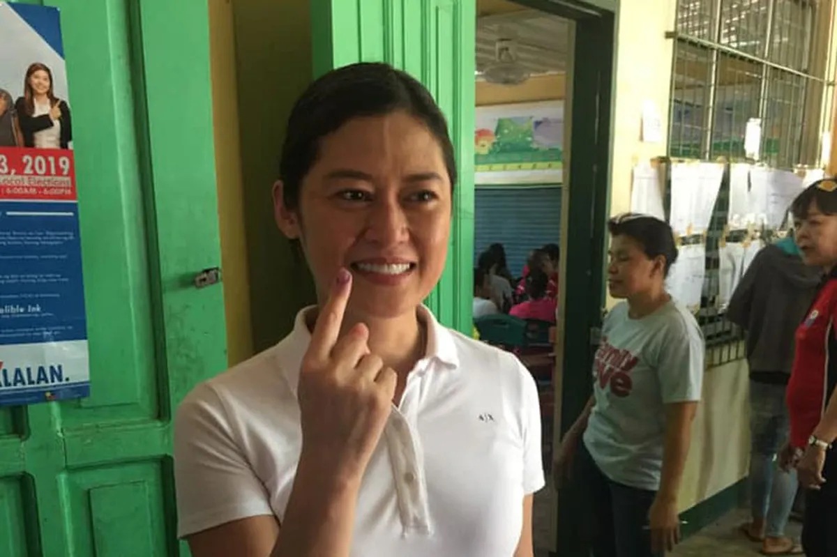Duterte friend Girlie Balaba casts vote in CDO | ABS-CBN News