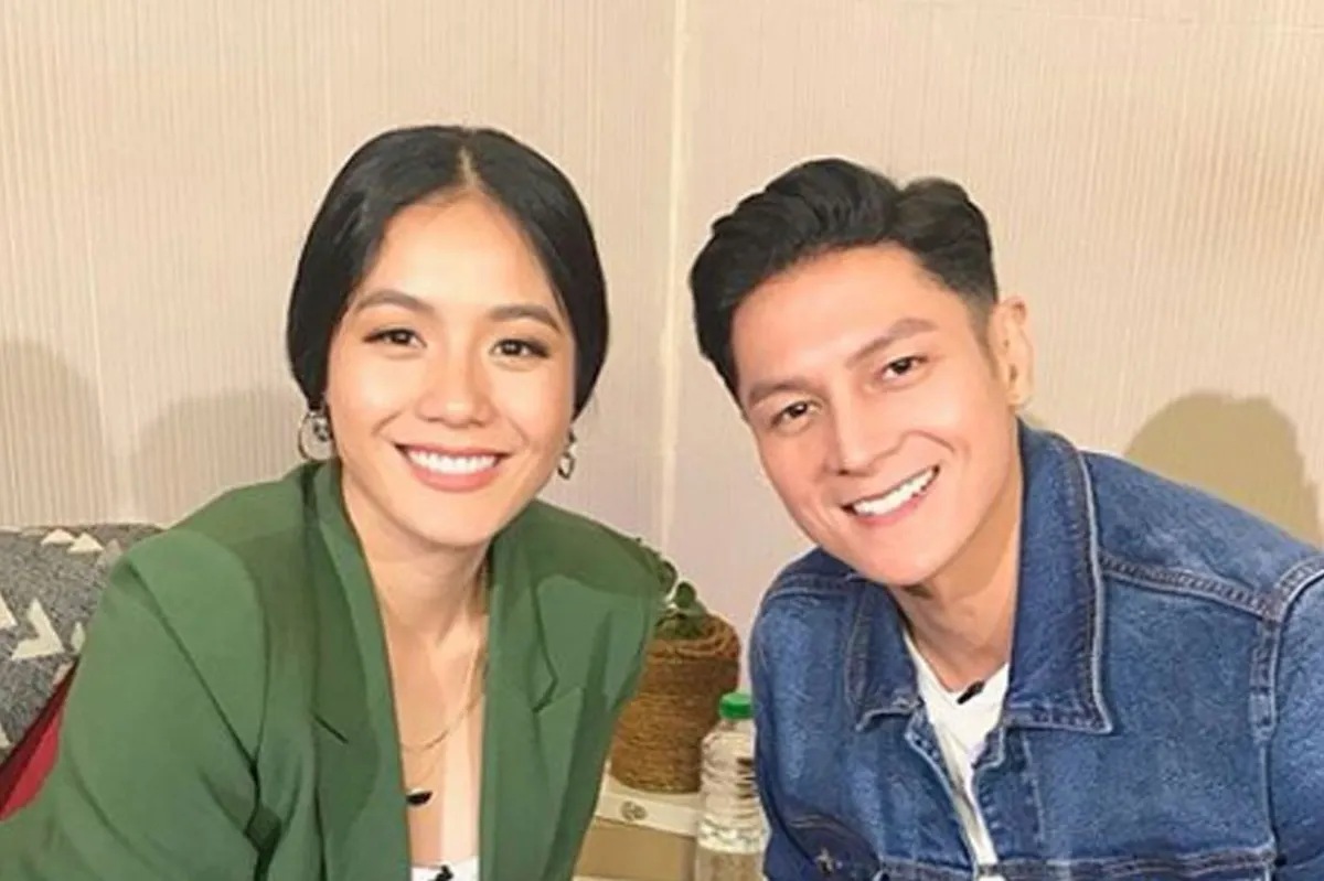 Ritz Azul, nilinaw na hindi siya nililigawan ni Joseph Marco | ABS-CBN Entertainment