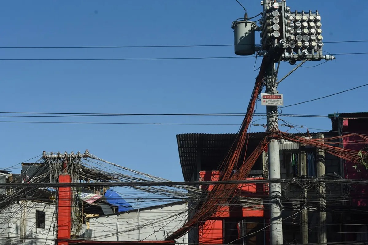 Luzon grid on red alert as power demand surges | ABS-CBN News