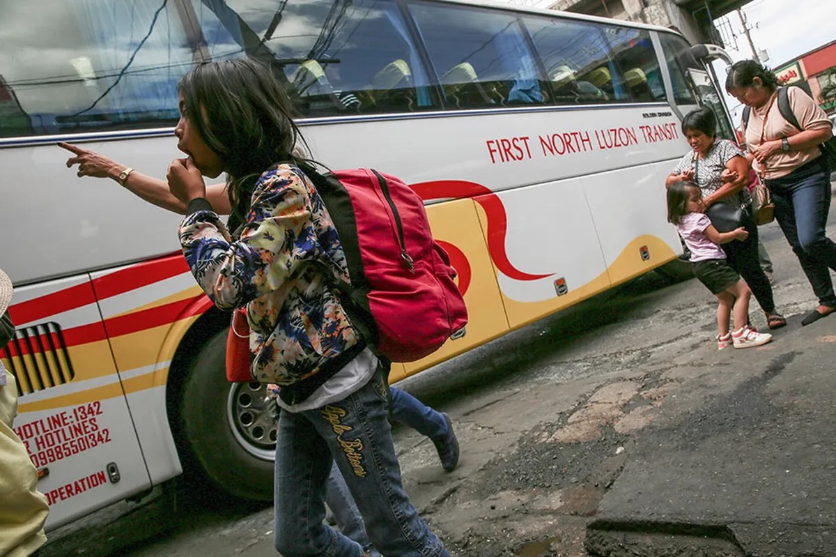 Provincial buses picking up, unloading passengers on EDSA risk fines ...
