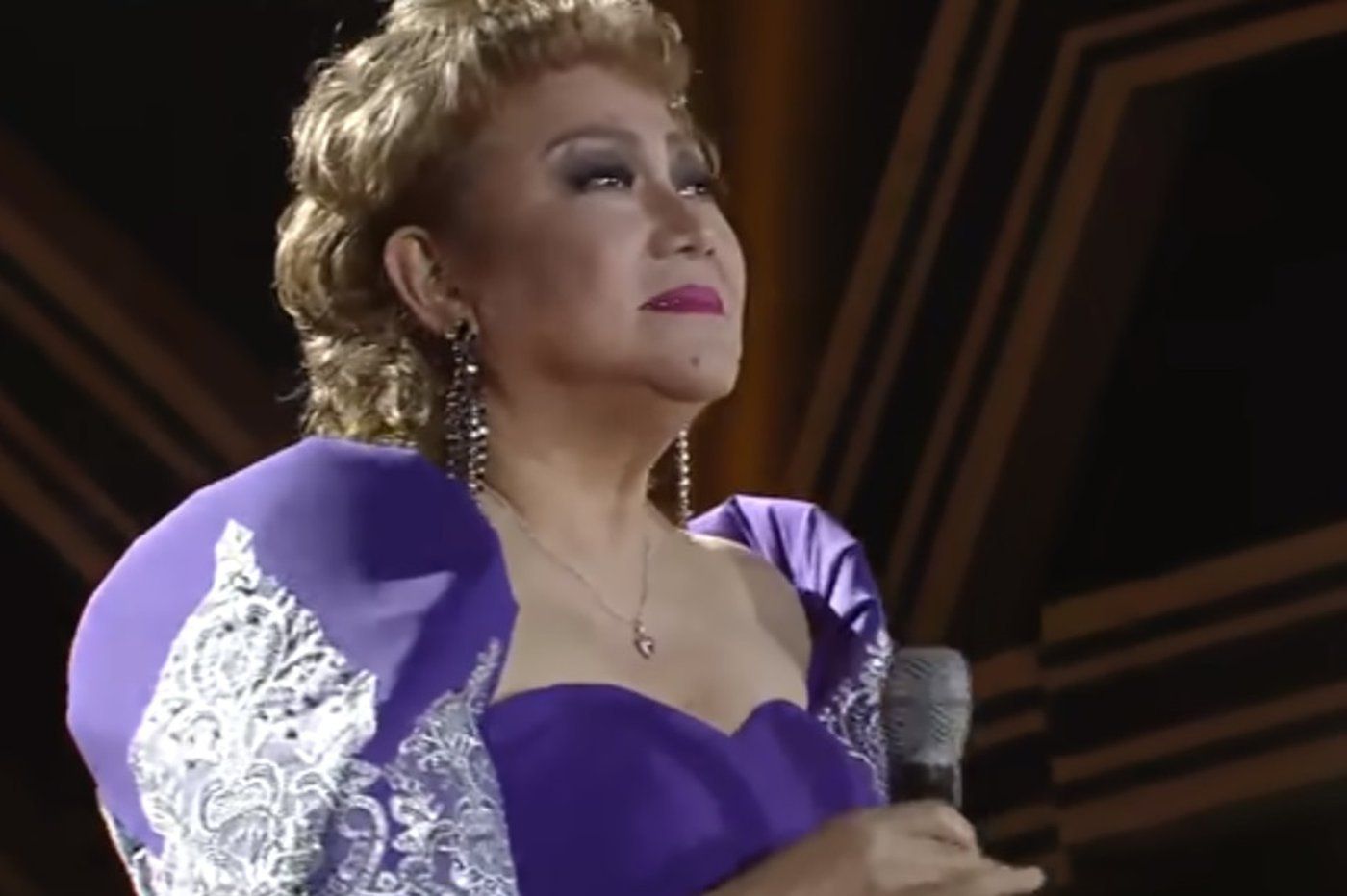 Jazz singer Jacqui Magno dies | ABS-CBN Entertainment