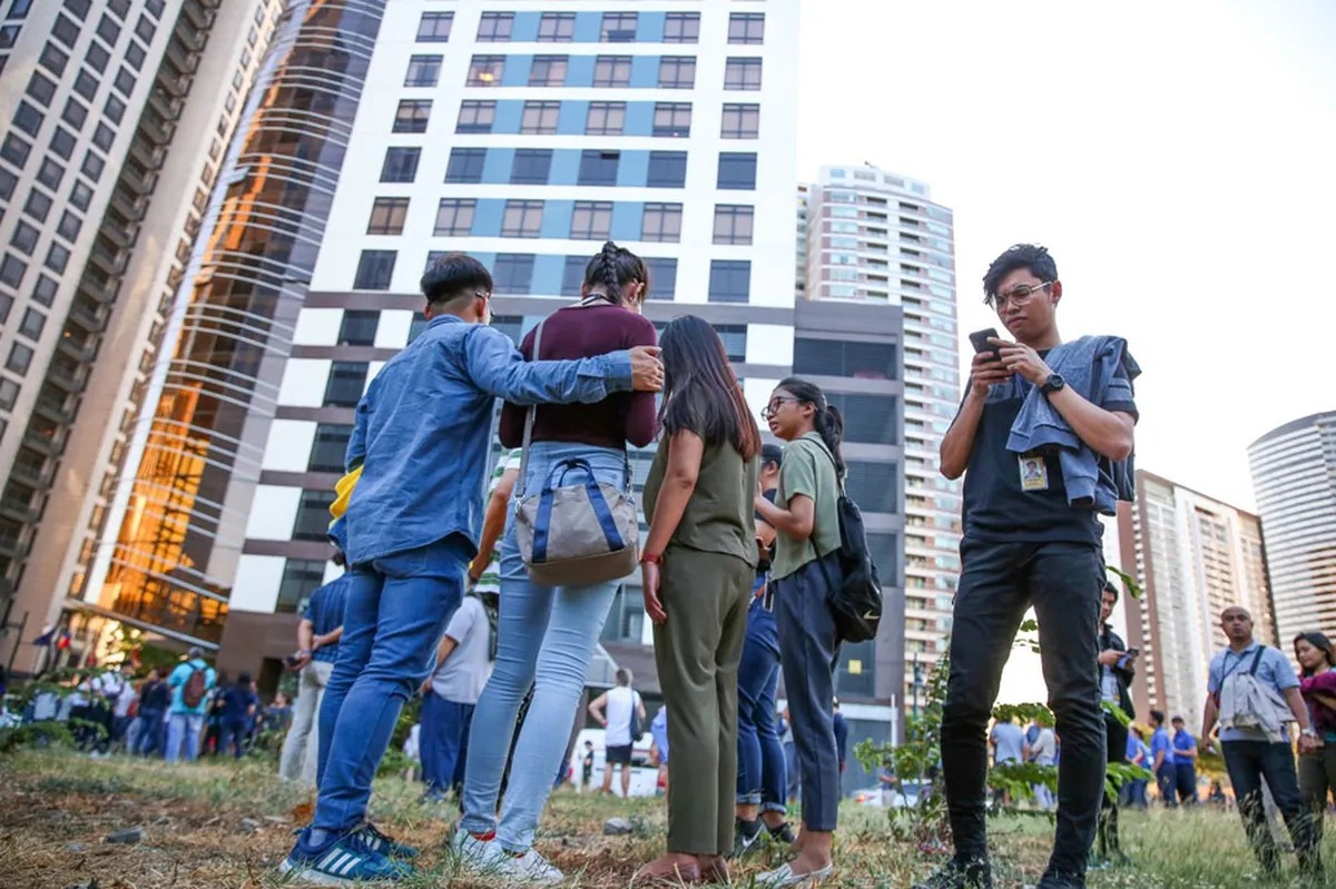 Phivolcs disowns warning for magnitude 7.1 quake | ABS-CBN News