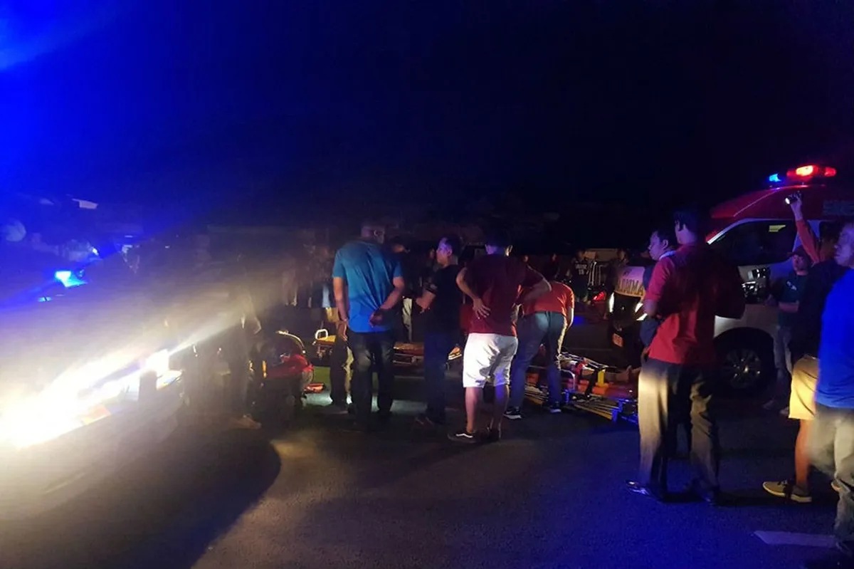 Babae patay nang mabundol nang 2 beses sa Bacolod | ABS-CBN News Babae patay nang mabundol nang 2 beses sa Bacolod | ABS-CBN News
