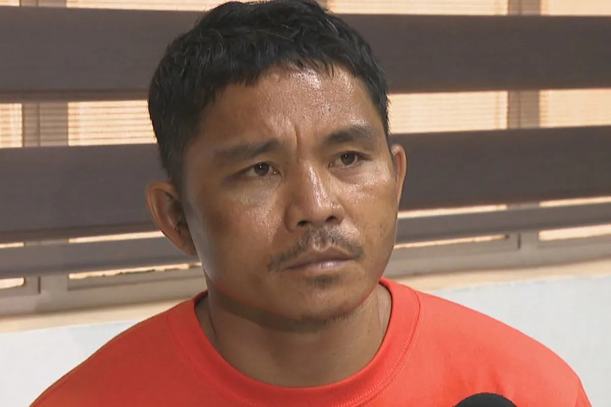 Lalaki huli sa 'pangingikil' sa mga mangingisda sa Cavite | ABS-CBN News