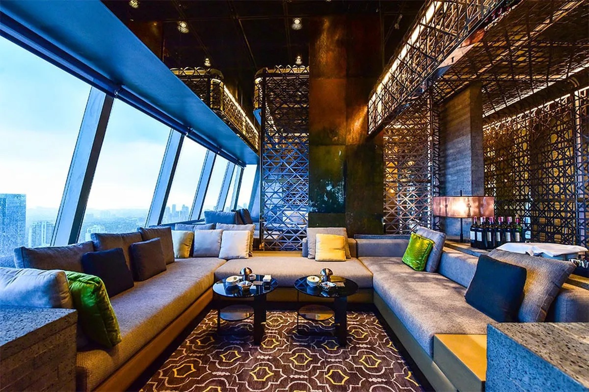 The latest spot to drink, dine, and party is on top of the tallest ...