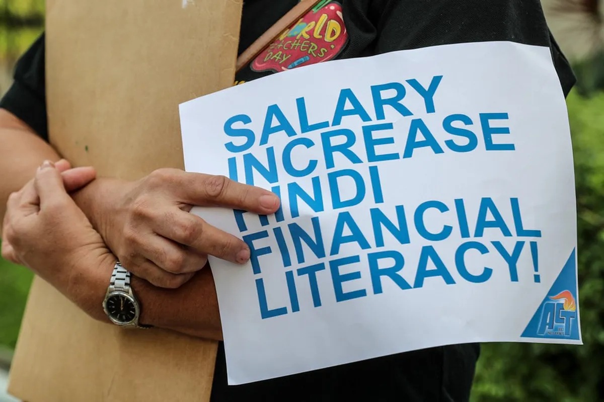 Palace defends intel hunt on leftist teachers | ABS-CBN News