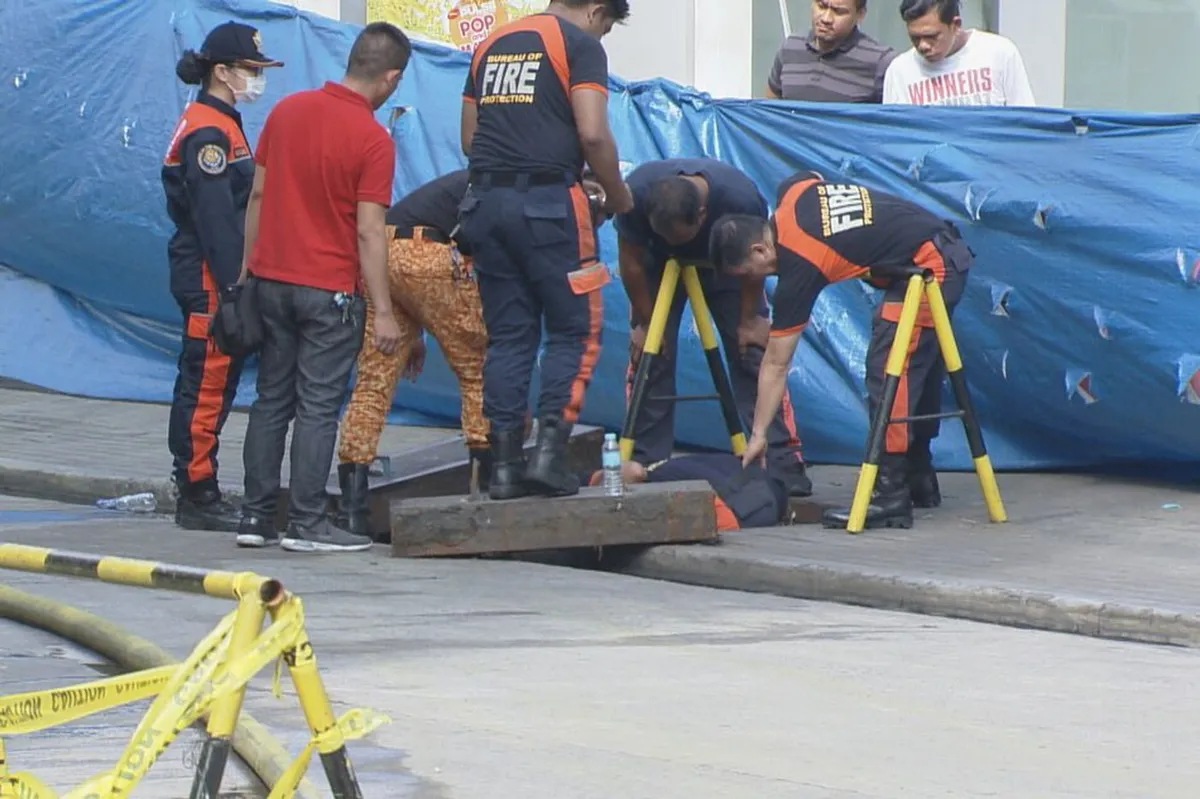 Mga residente naperwisyo ng 'alingasaw' sa Makati gas leak | ABS-CBN News Mga residente naperwisyo ng 'alingasaw' sa Makati gas leak | ABS-CBN News