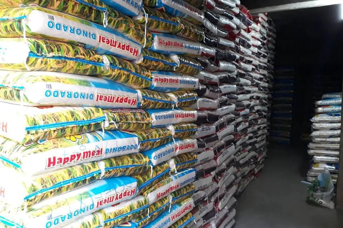 Libo-libong sako ng bigas, nadiskubre sa 2 bodega | ABS-CBN News