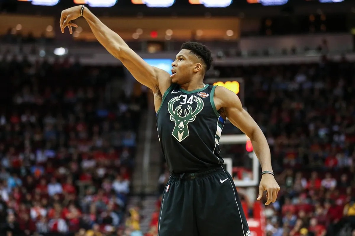 NBA: Antetokounmpo's 20-20 helps Bucks end Rockets' home streak | ABS-CBN Sports
