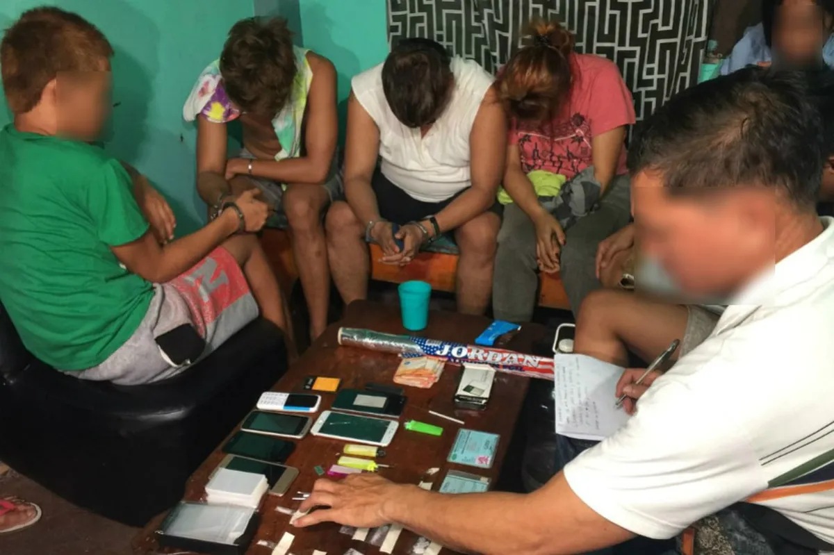 3 kaanak ni Leo Echegaray, timbog sa QC buy-bust | ABS-CBN News