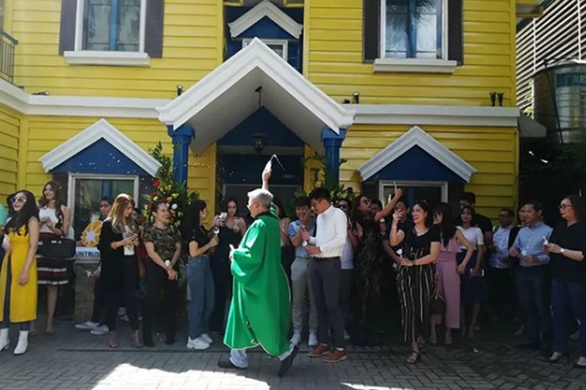 WATCH: Blessing of 'Pinoy Big Brother' house | ABS-CBN Entertainment