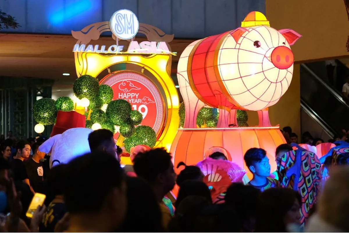 Why these Chinese New Year parade floats were showstoppers | ABS-CBN ...