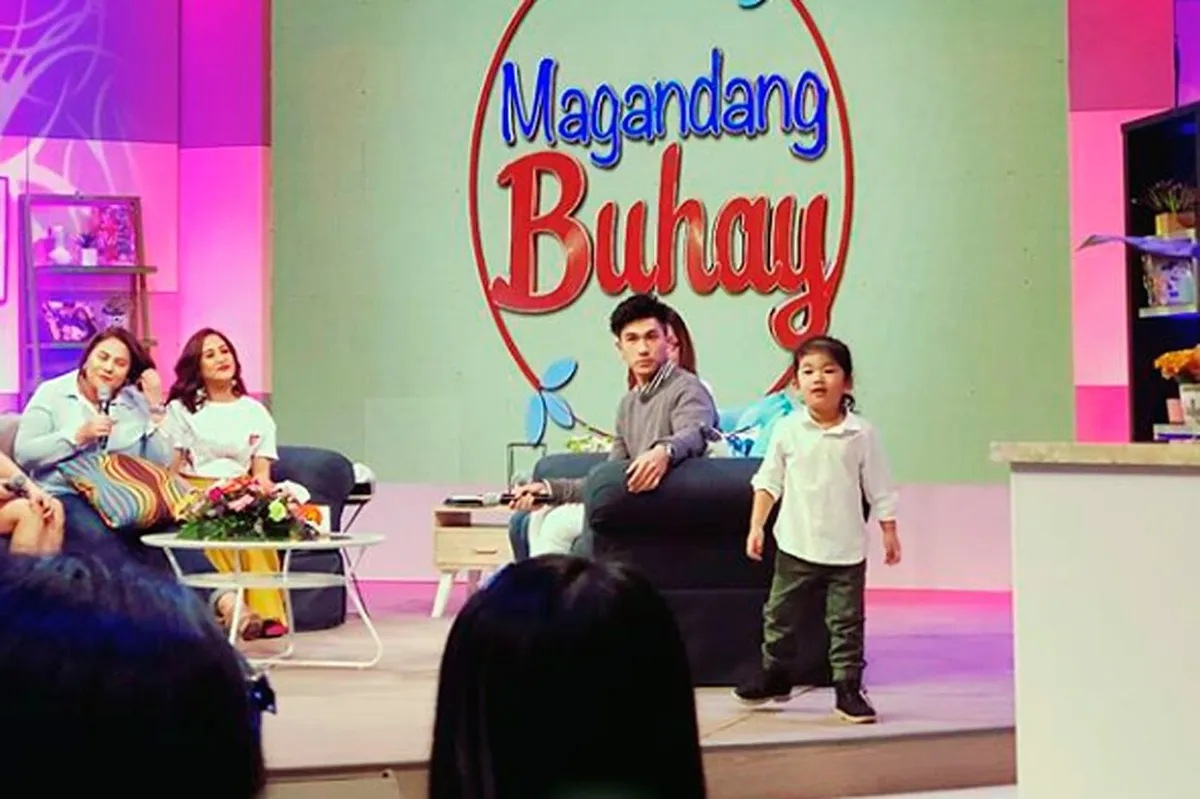 Nikko Natividad ng Hashtags, ipinakilala ang anak | ABS-CBN Entertainment