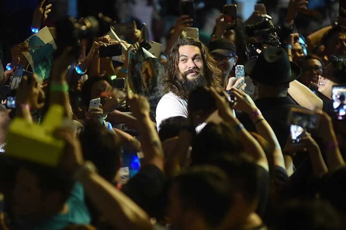A broken trident and lots of selfies: What happened when 'Aquaman' met ...
