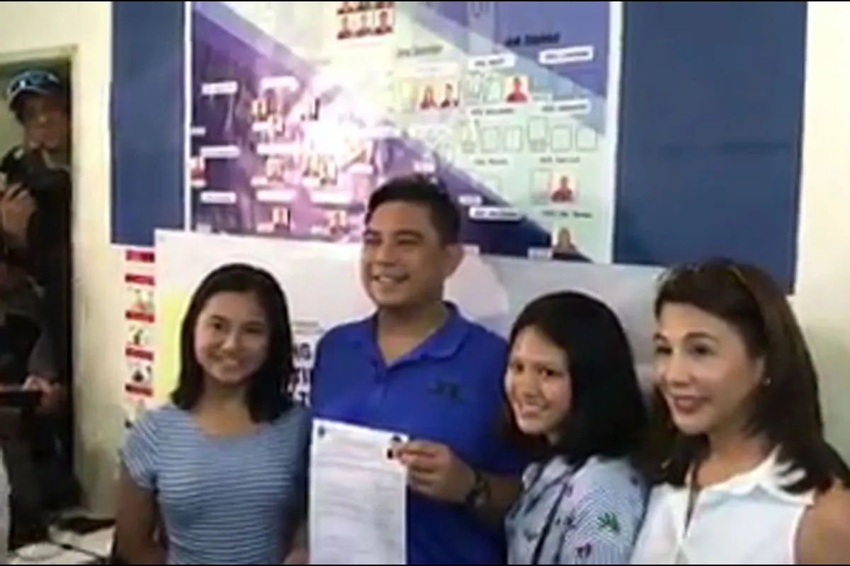 Mikey Arroyo files COC, eyes seat in Congress | ABS-CBN News