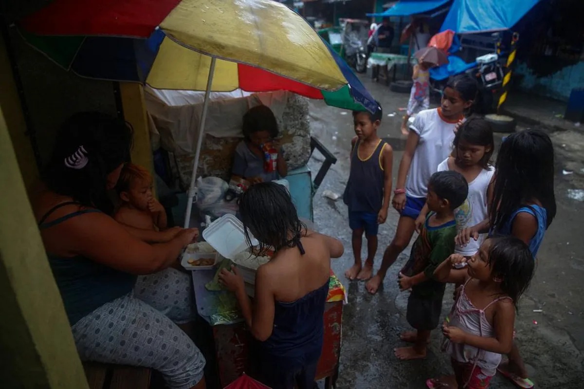 More Filipino families felt hunger in July-September 2018: SWS | ABS ...