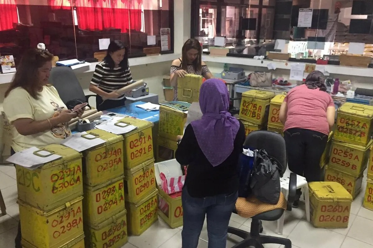 Mga gamit para sa Bangsamoro plebiscite ininspeksiyon | ABS-CBN News