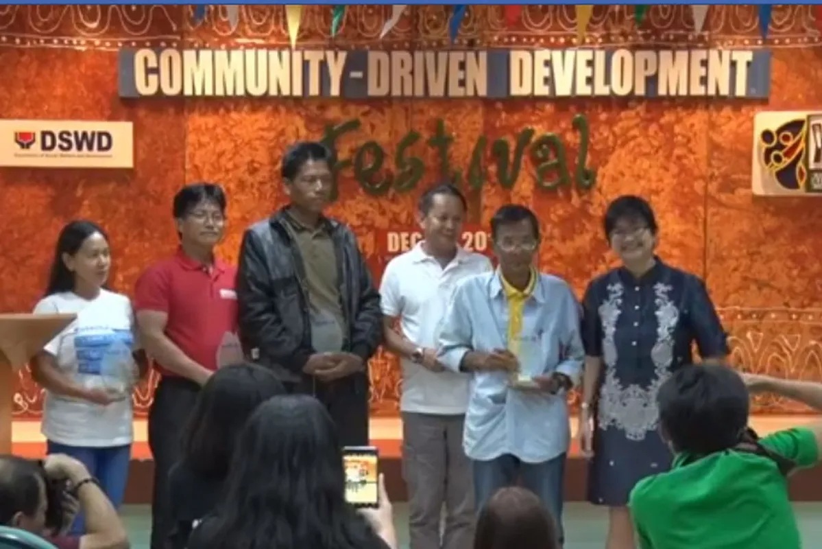 DSWD pays tribute to community volunteers | ABS-CBN News