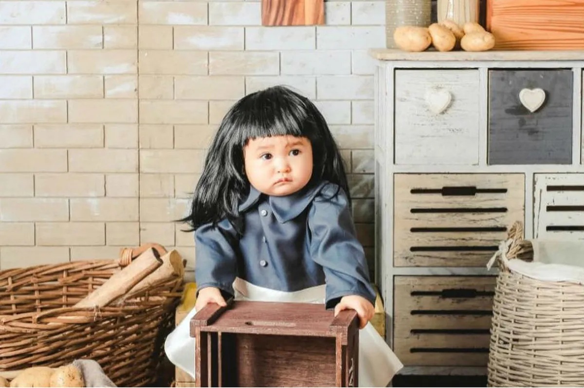 LOOK: Camille Prats dresses up daughter as Princess Sarah | ABS-CBN ...