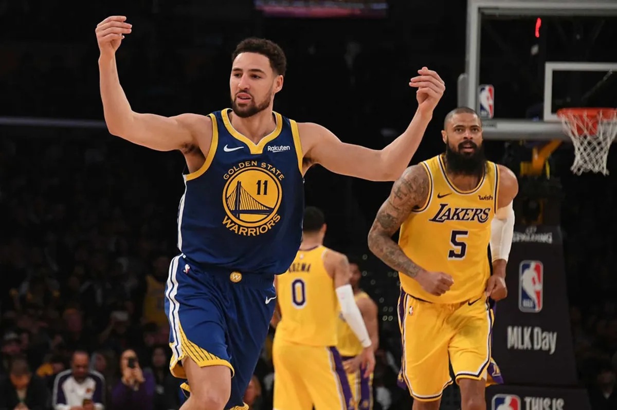 NBA: Thompson's record-setting shooting carries Warriors | ABS-CBN Sports