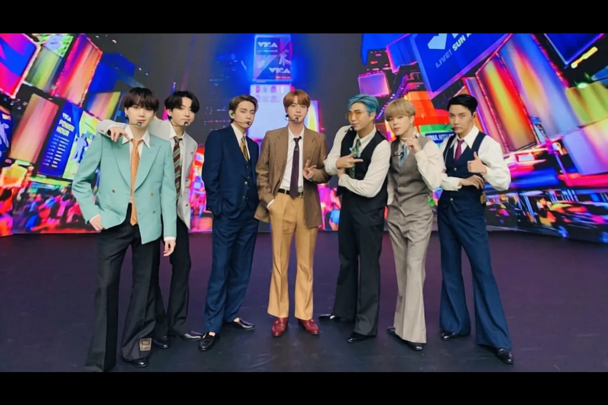 As ‘Dynamite’ debuts at No. 1, BTS makes history as first all-South ...